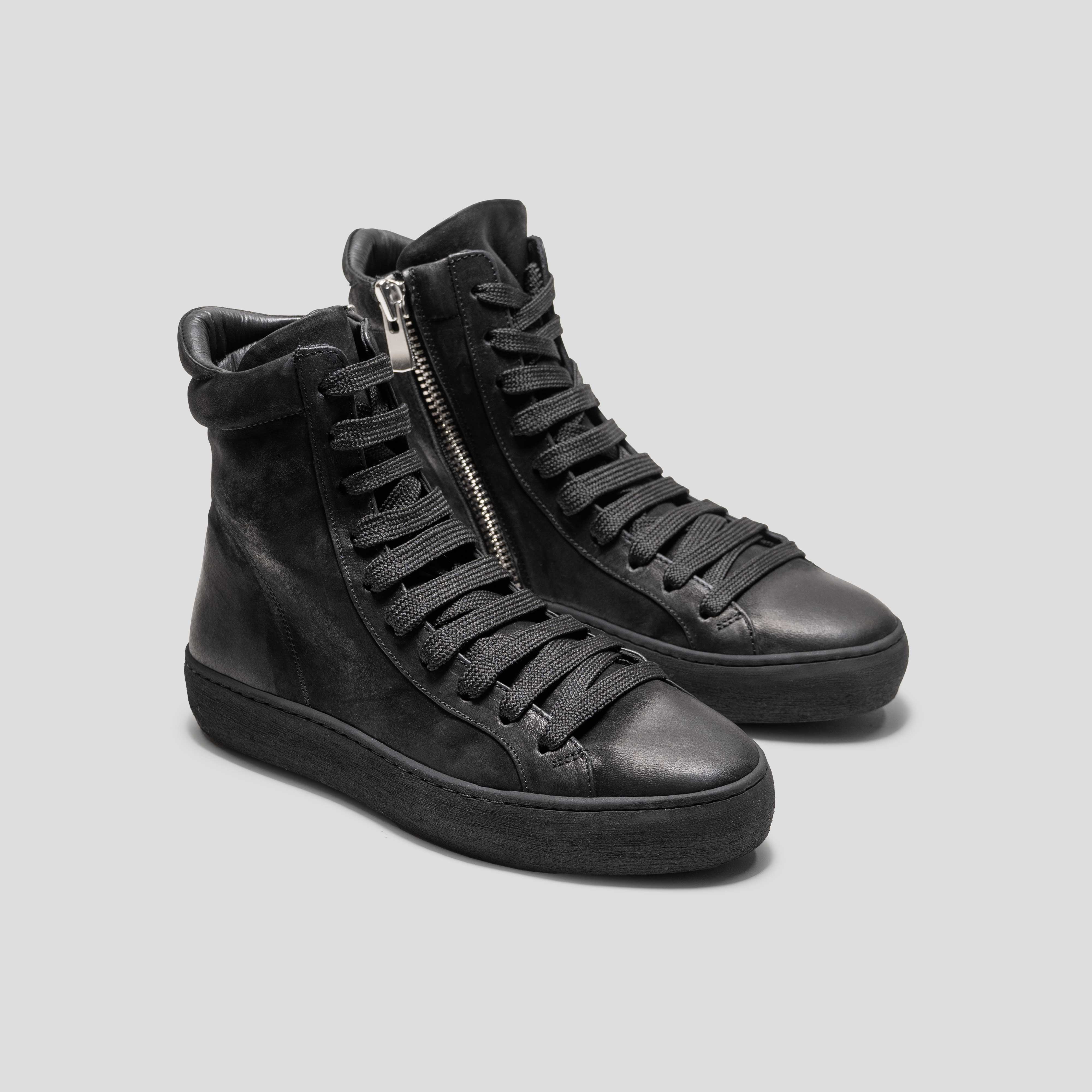 AMARDA mat BLACK (SAMPLE) SIZE 37 – the last conspiracy